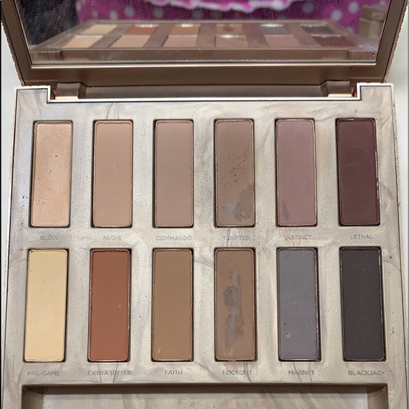 Urban Decay | Makeup | Urban Decay Eyeshadow Palette | Poshmark